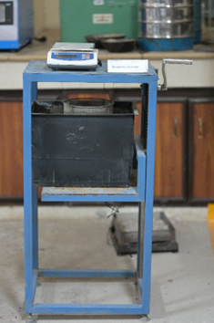 Buoyancy Balance - NUST Institute of Civil Engineering (NICE)